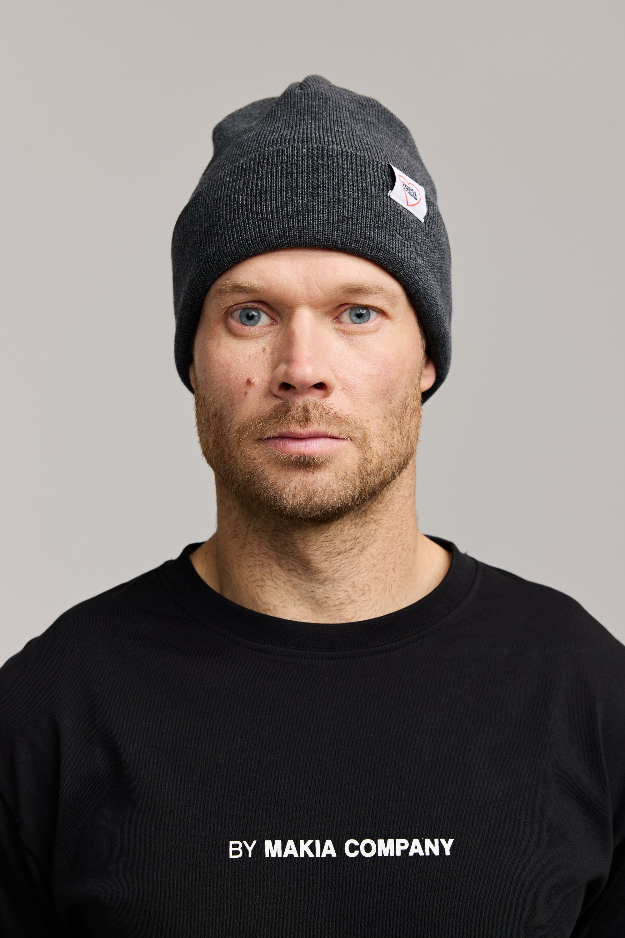 Makia x Kummeli Sex Phone beanie - dark grey – INCH"