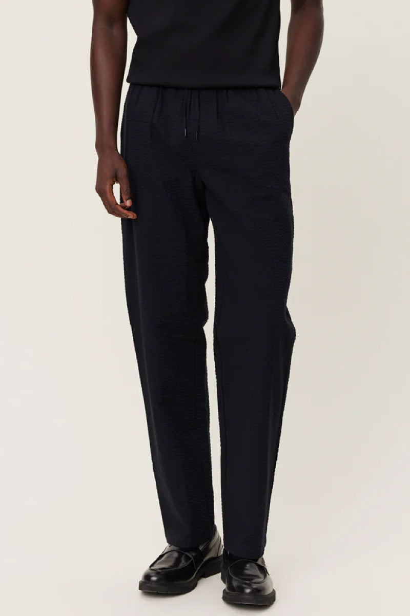 Les Deux Patrick Seersucker Pants 2.0 - black – INCH"